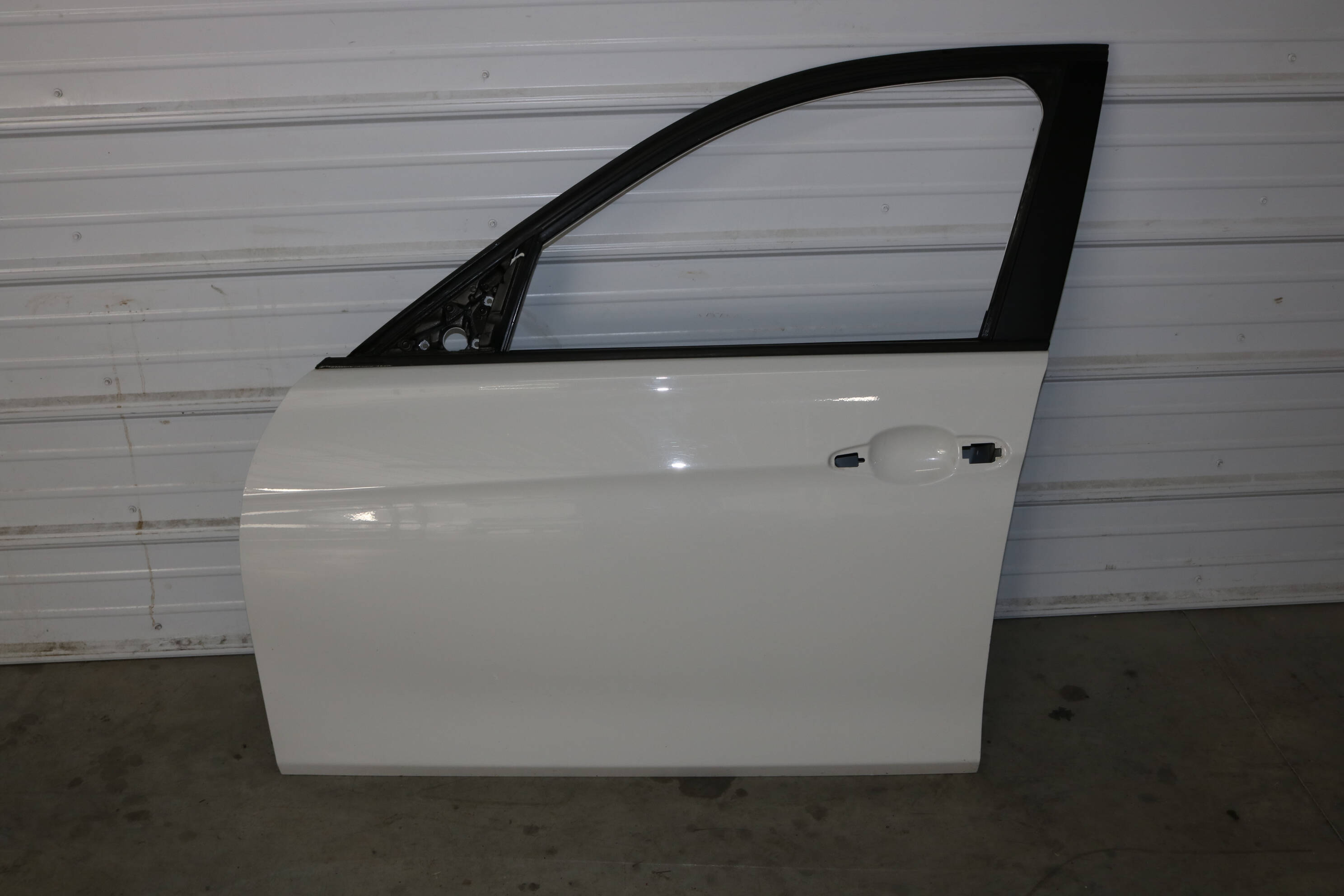 BMW Front Left Door Shell / Skin / Frame 41007298565