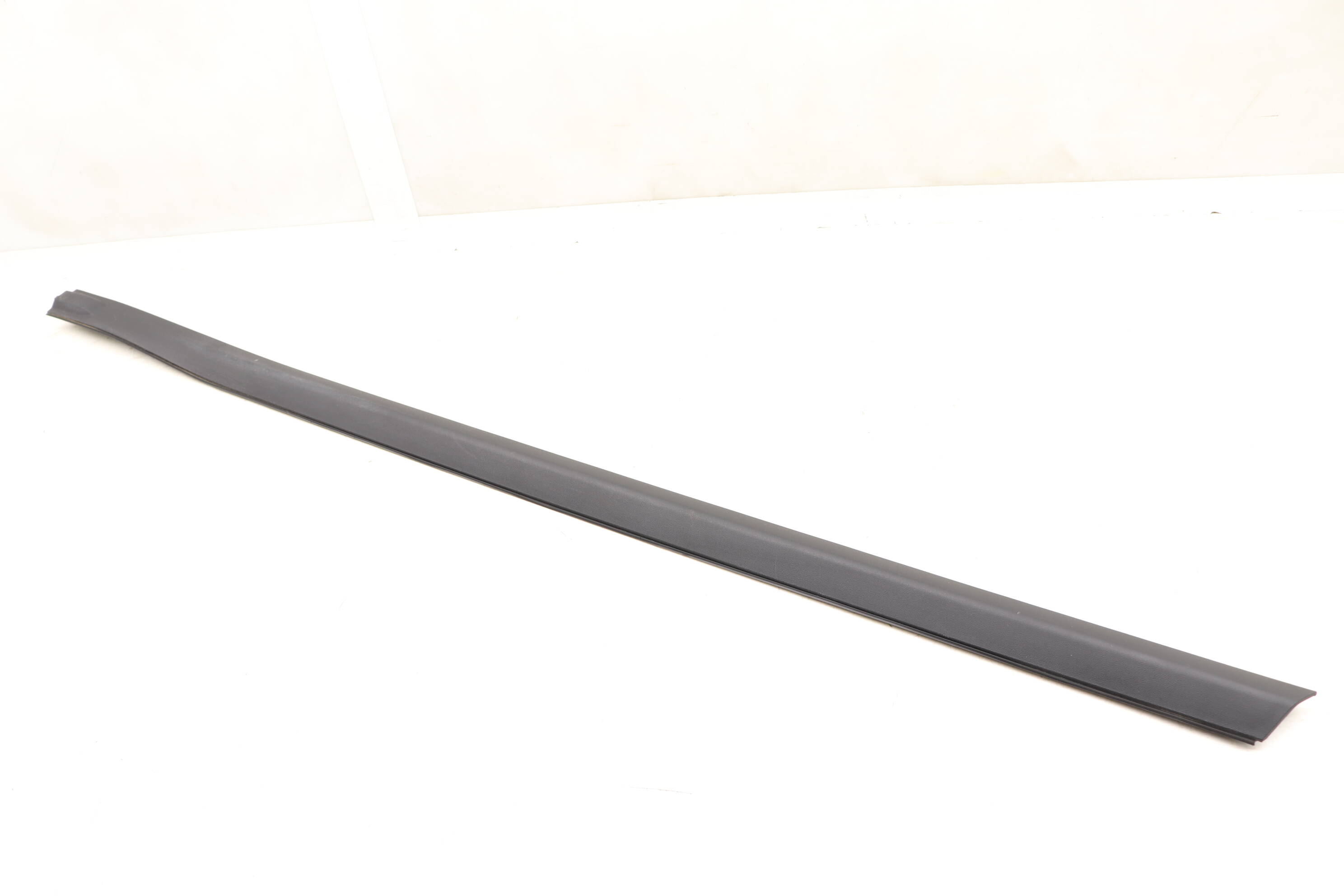 Porsche Door Sill / Scuff Panel Trim / Molding 9Y0853538