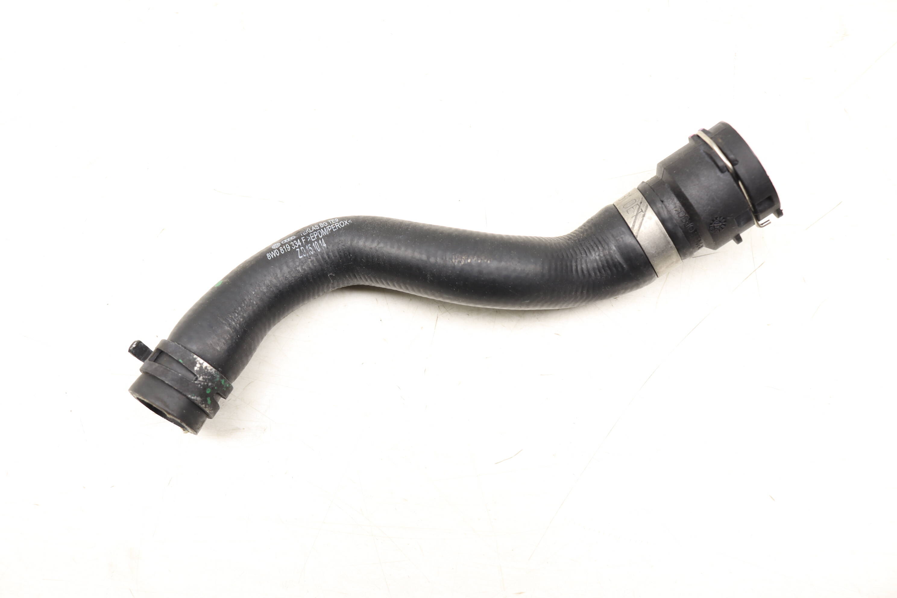 Audi Heater Coolant Hose / Line 8W0819334F