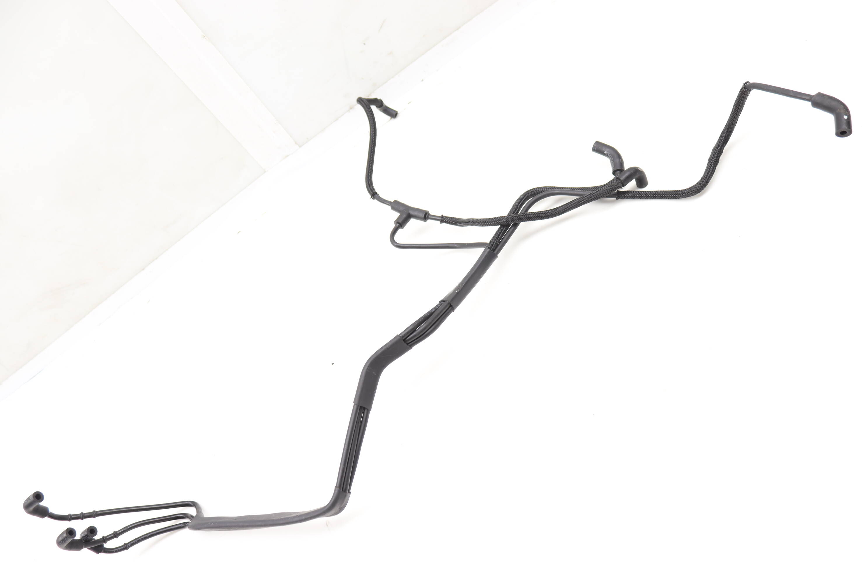 Audi Crankcase Vacuum Breather Hose / Line 06E133790AD