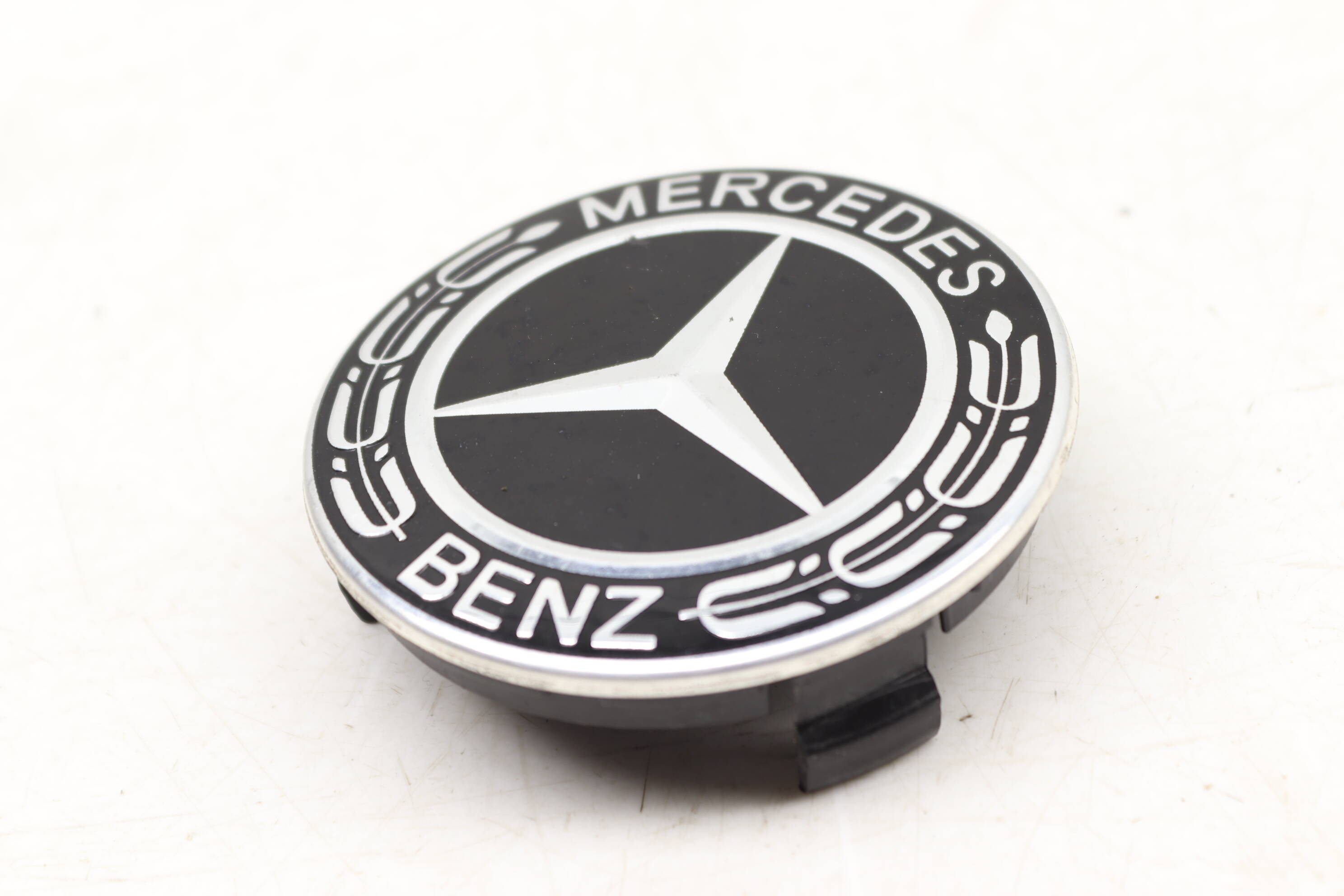 Mercedes-Benz Wheel Center Cap 1714000025