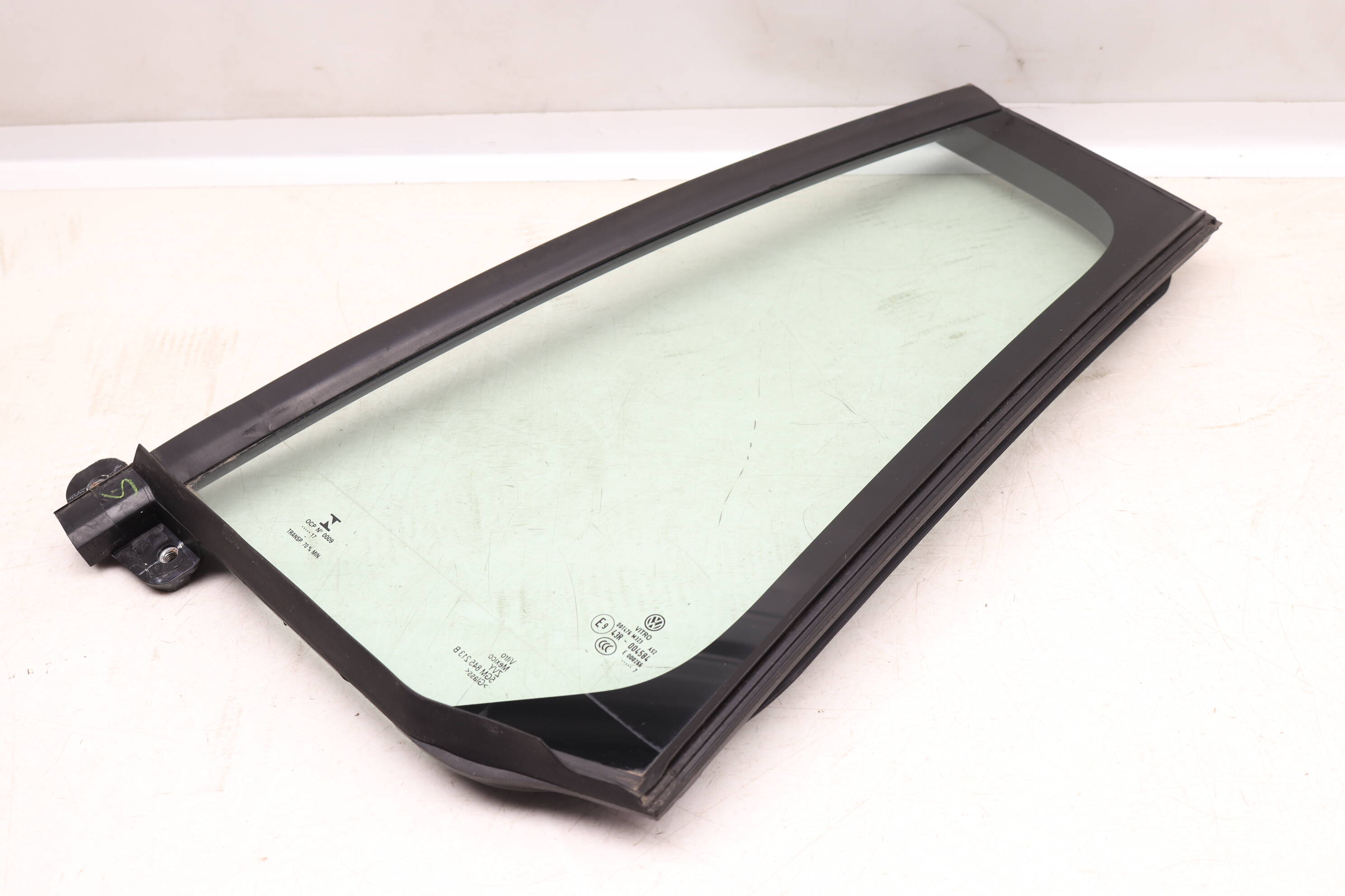 VW Rear Left Door Window Vent Glass 5GM845213B
