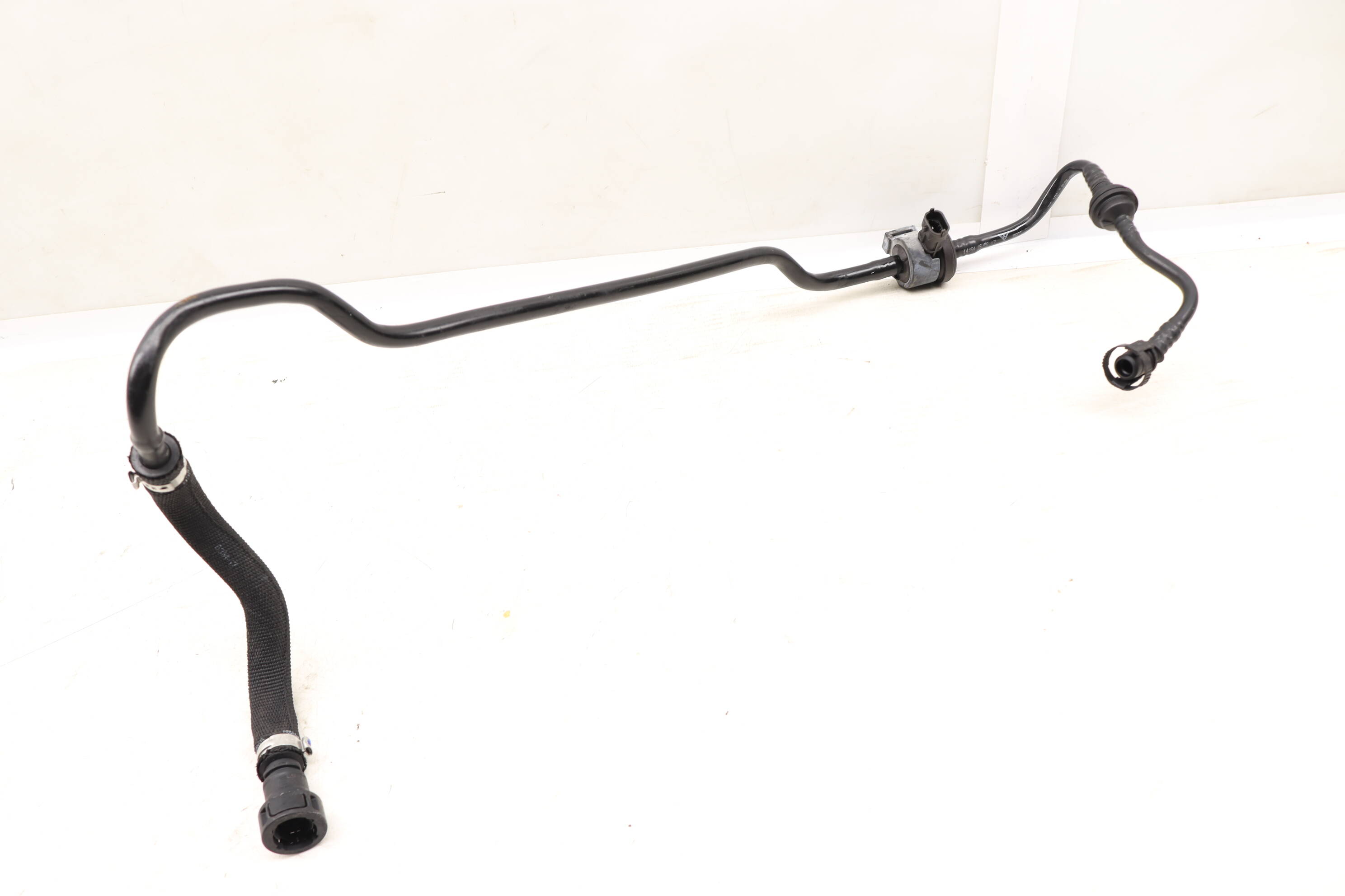 Porsche Fuel Tank Breather Hose / Line (Cayenne) 94811002063