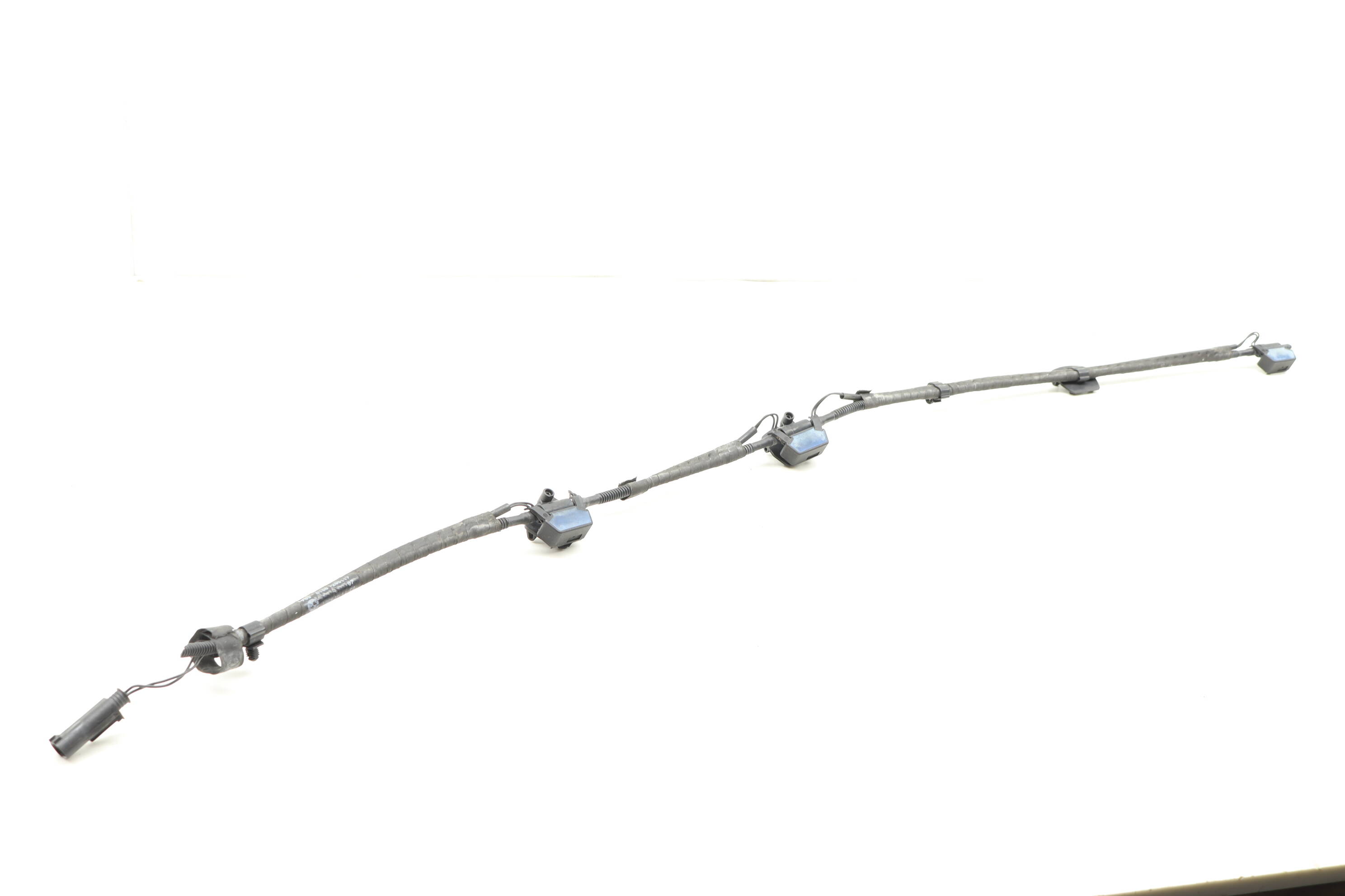 BMW Windshield Washer Nozzle Array 61667205117