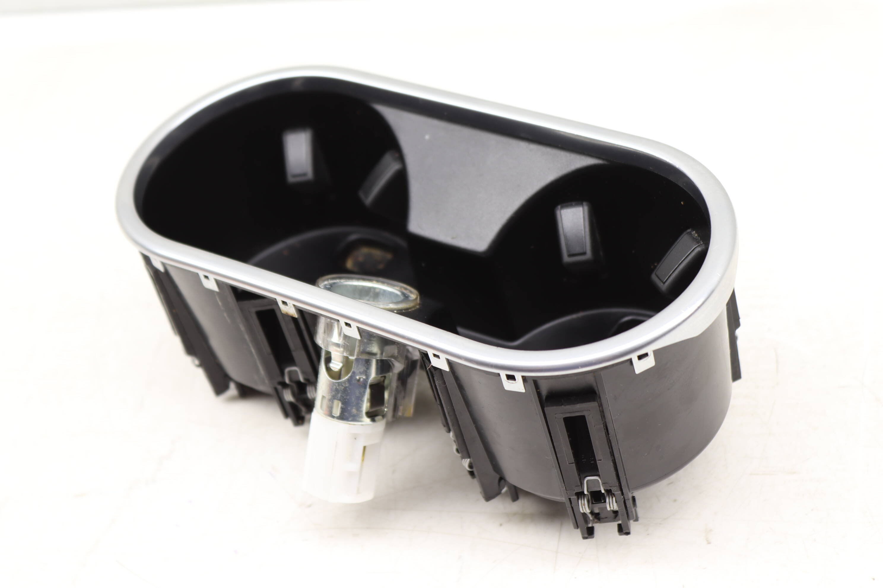 CENTER CONSOLE CUP HOLDER - PORSCHE CAYENNE - 7P5862531