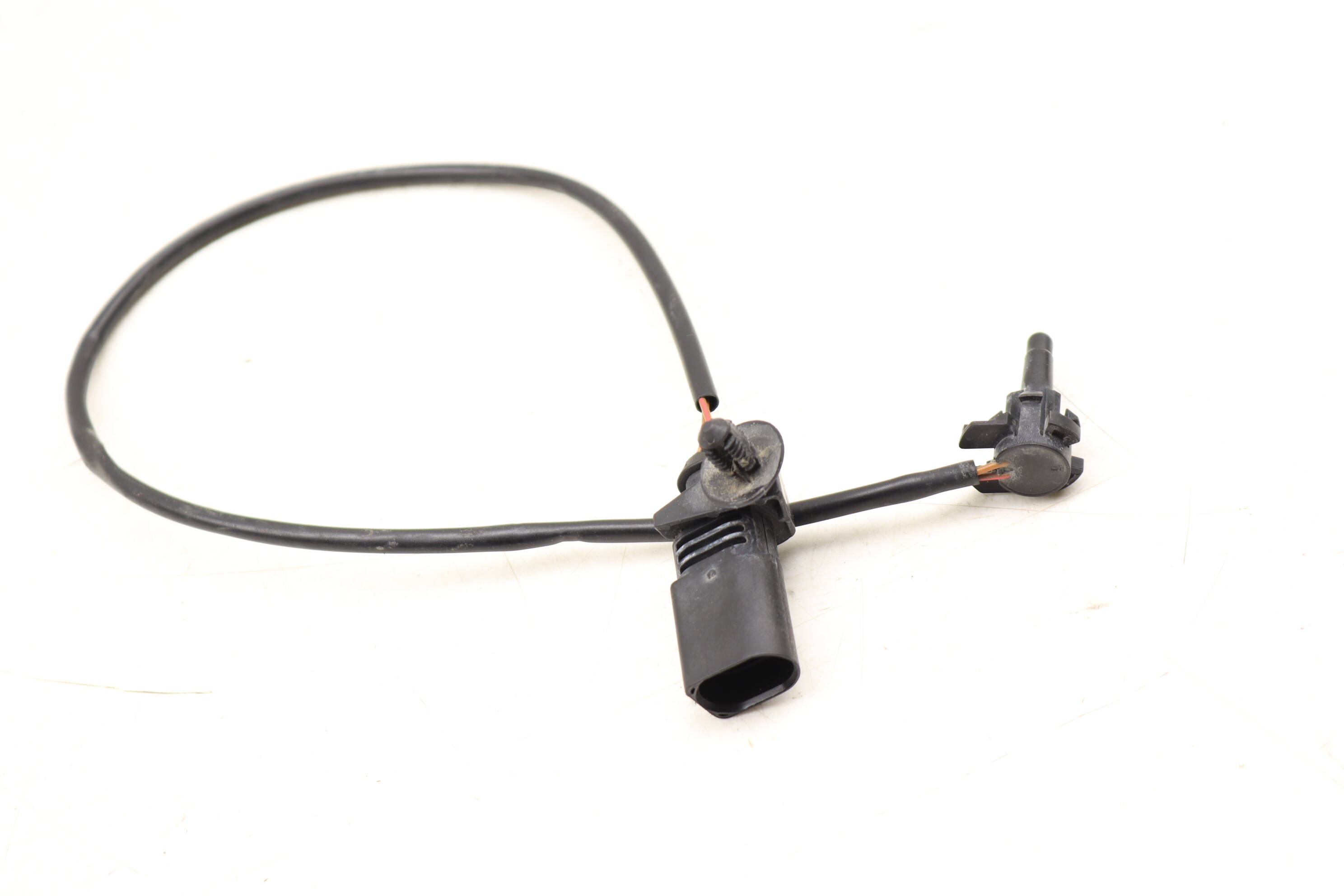 VW Air Temperature / Temp Sensor 3CN820535A
