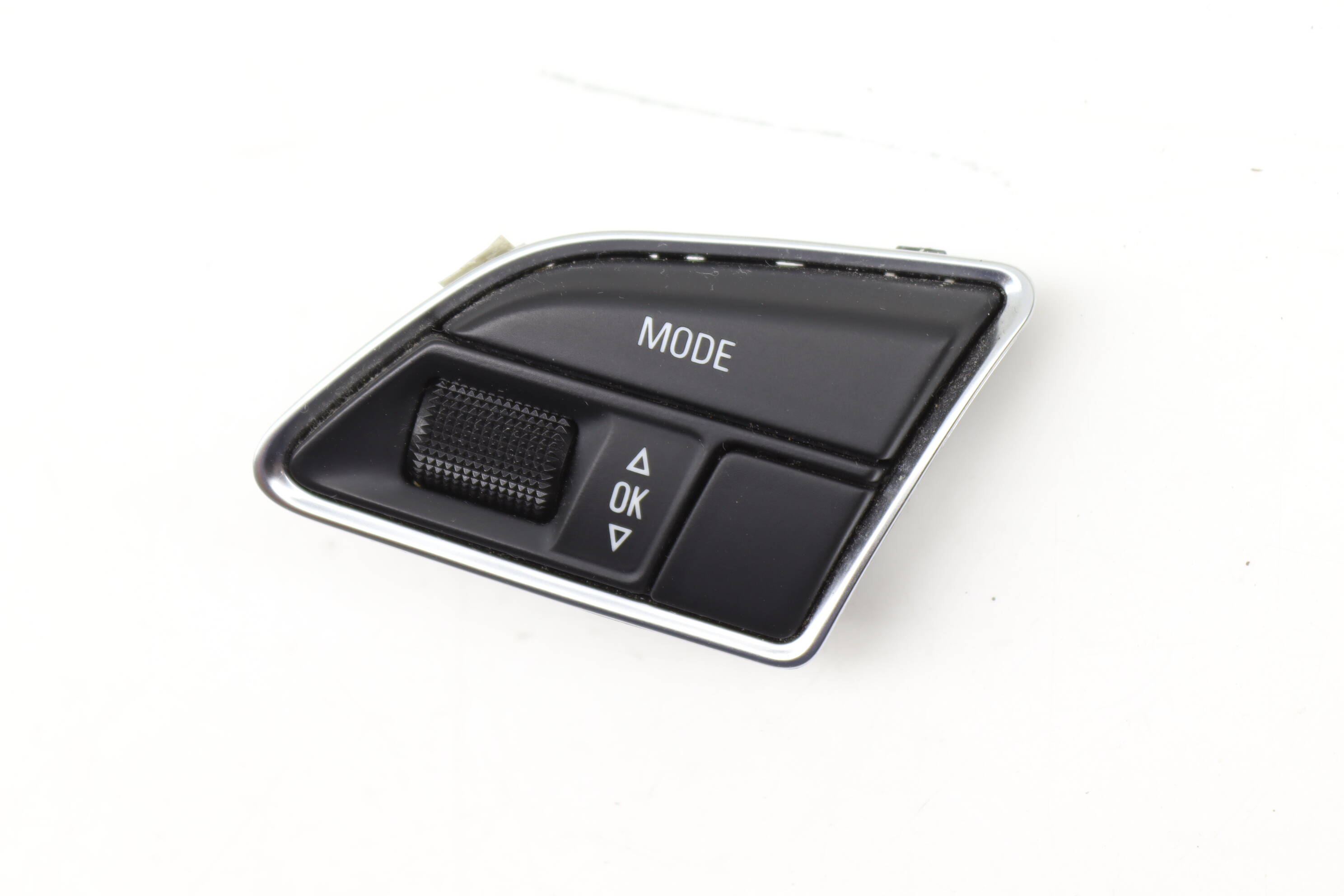 Audi Left Steering Wheel Control Button / Switch 4L0951523E