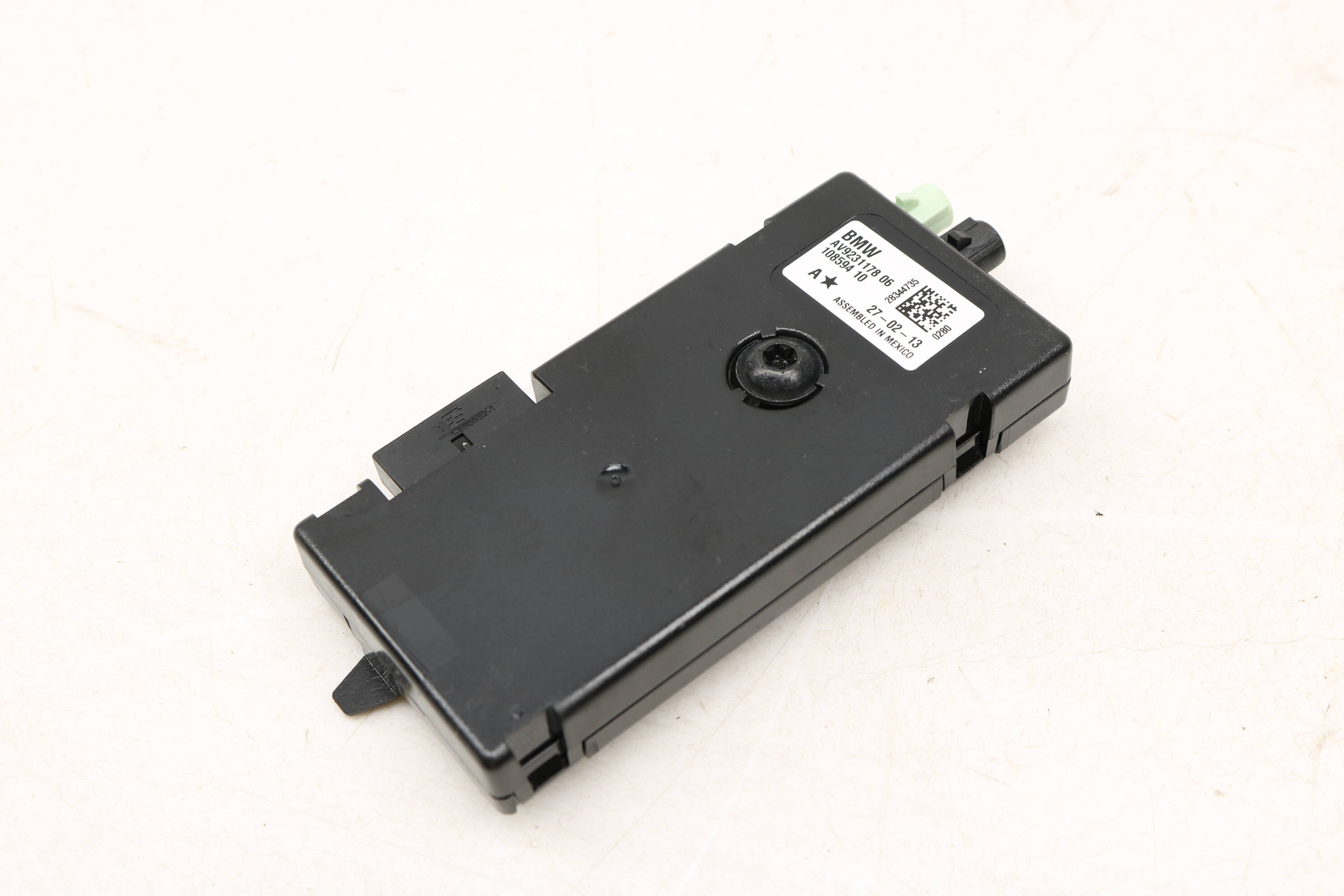BMW Antenna Booster / Amplifier (Am/Fm) 65209231178
