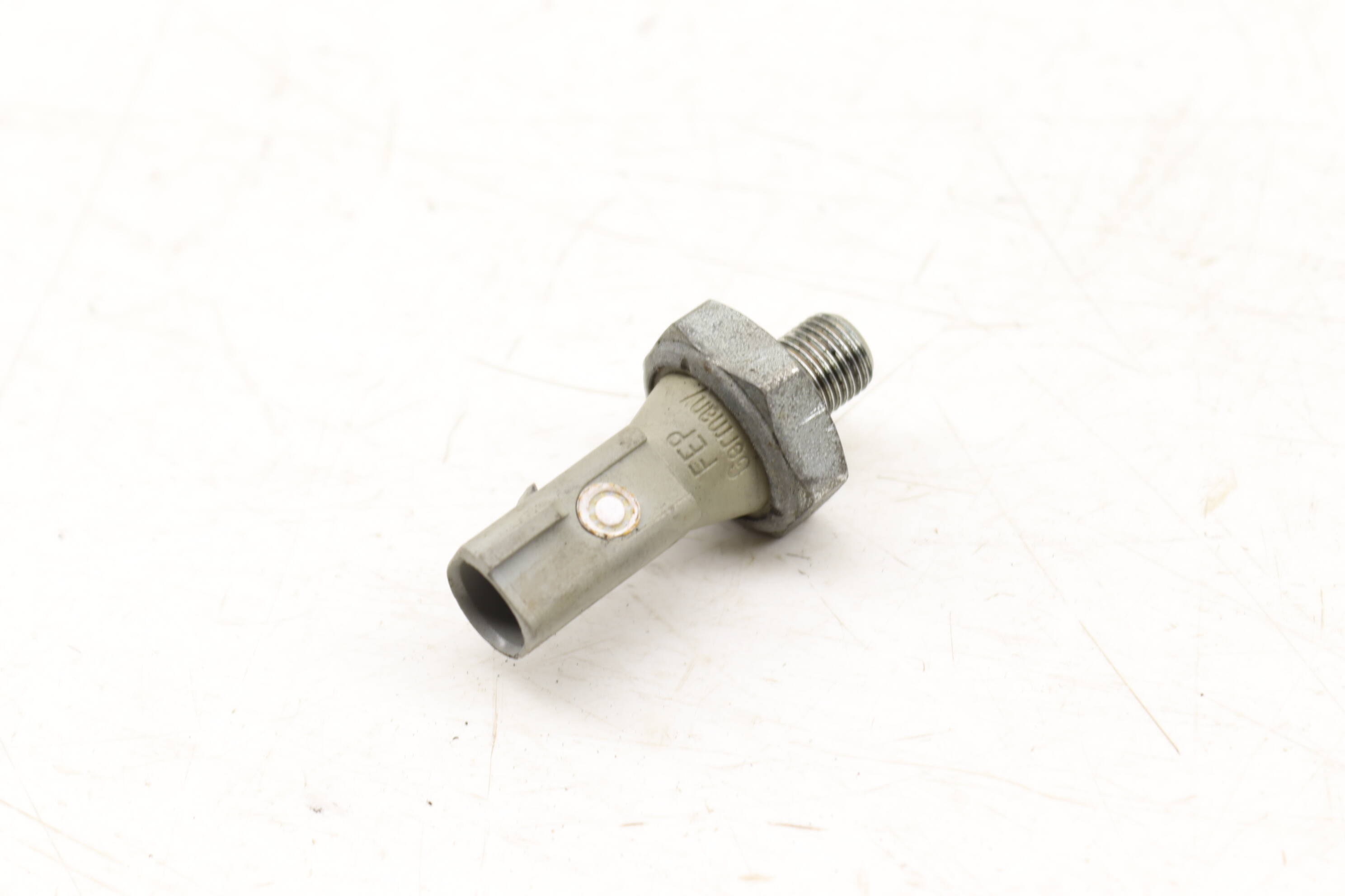 Audi Engine Oil Level Sensor (Q3, Q5, S5, SQ5, A5) 03C907660R