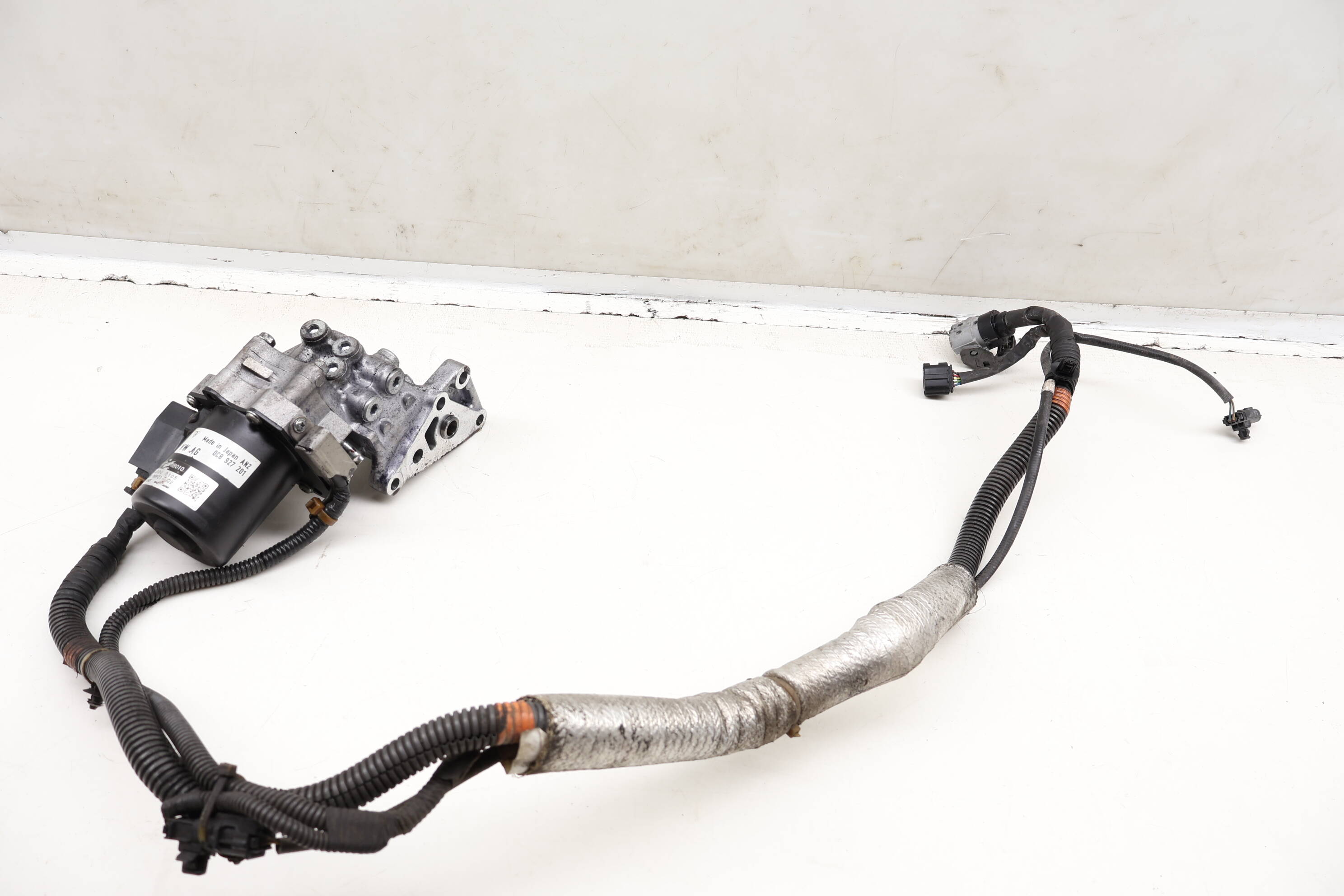 Porsche Transmission Oil Pump (Panamera, Cayenne) 0C8927201