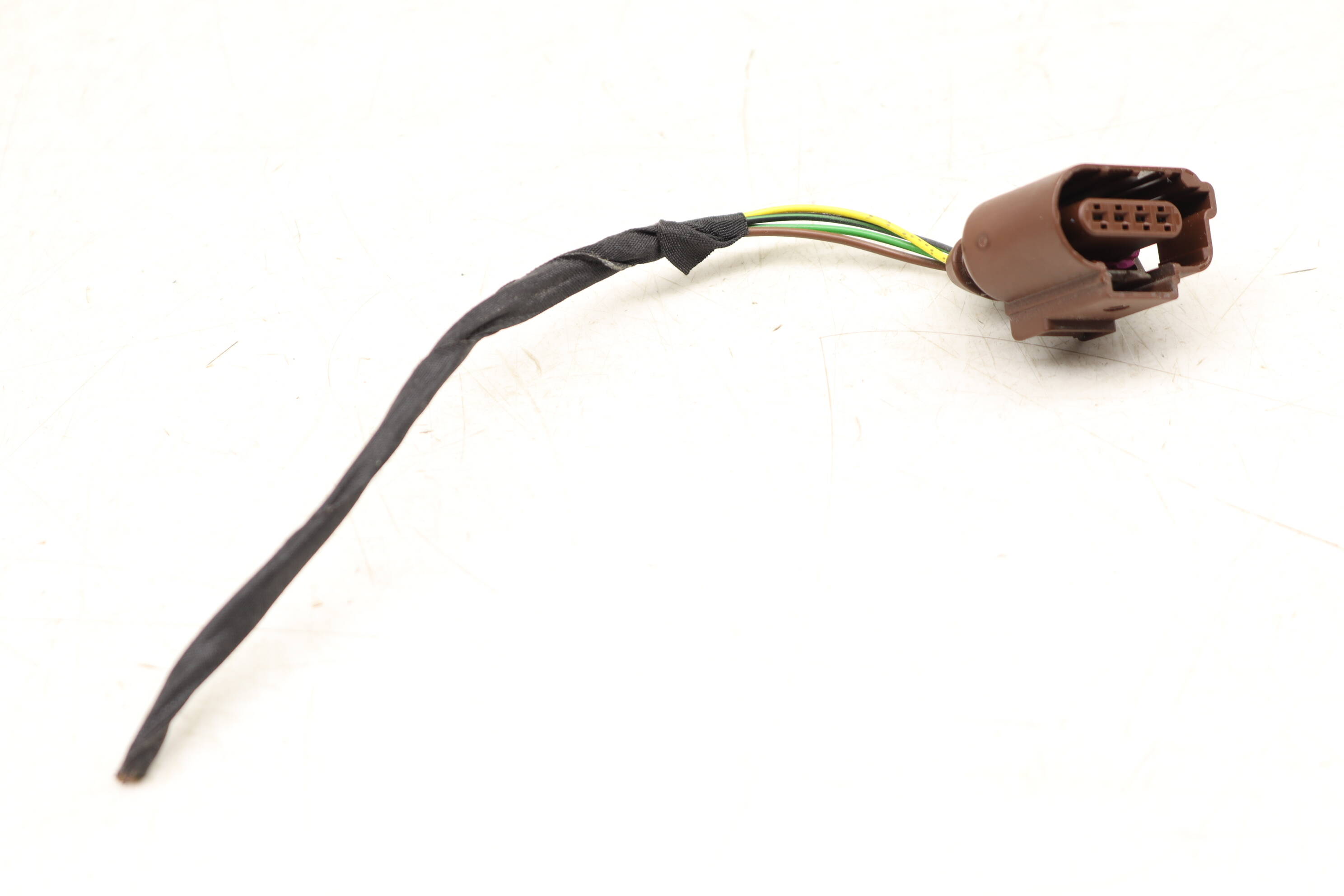 VW 4-Pin Wire Connector / Pigtail 8K0973704A