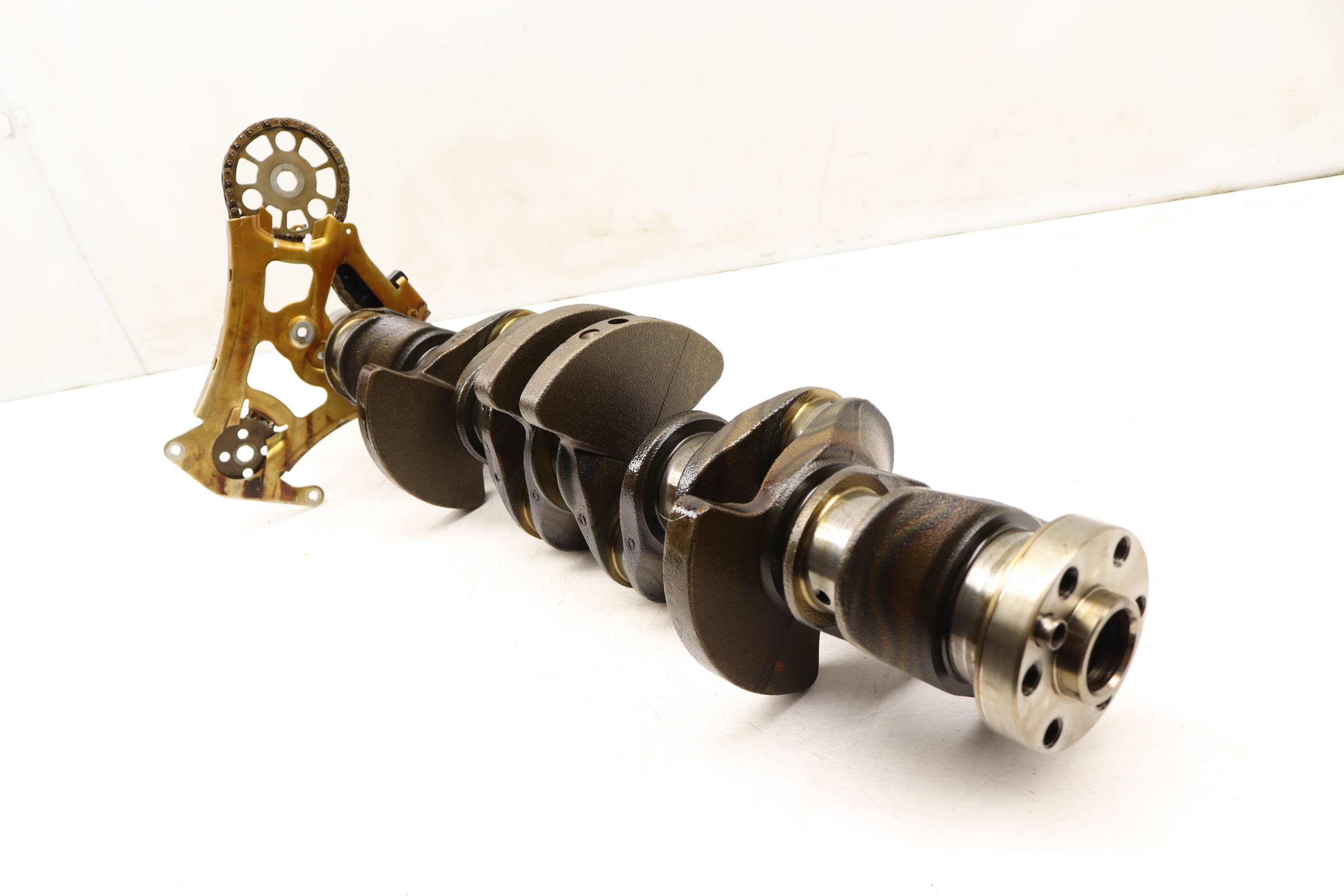 BMW Crankshaft / Crank Shaft 11217580483