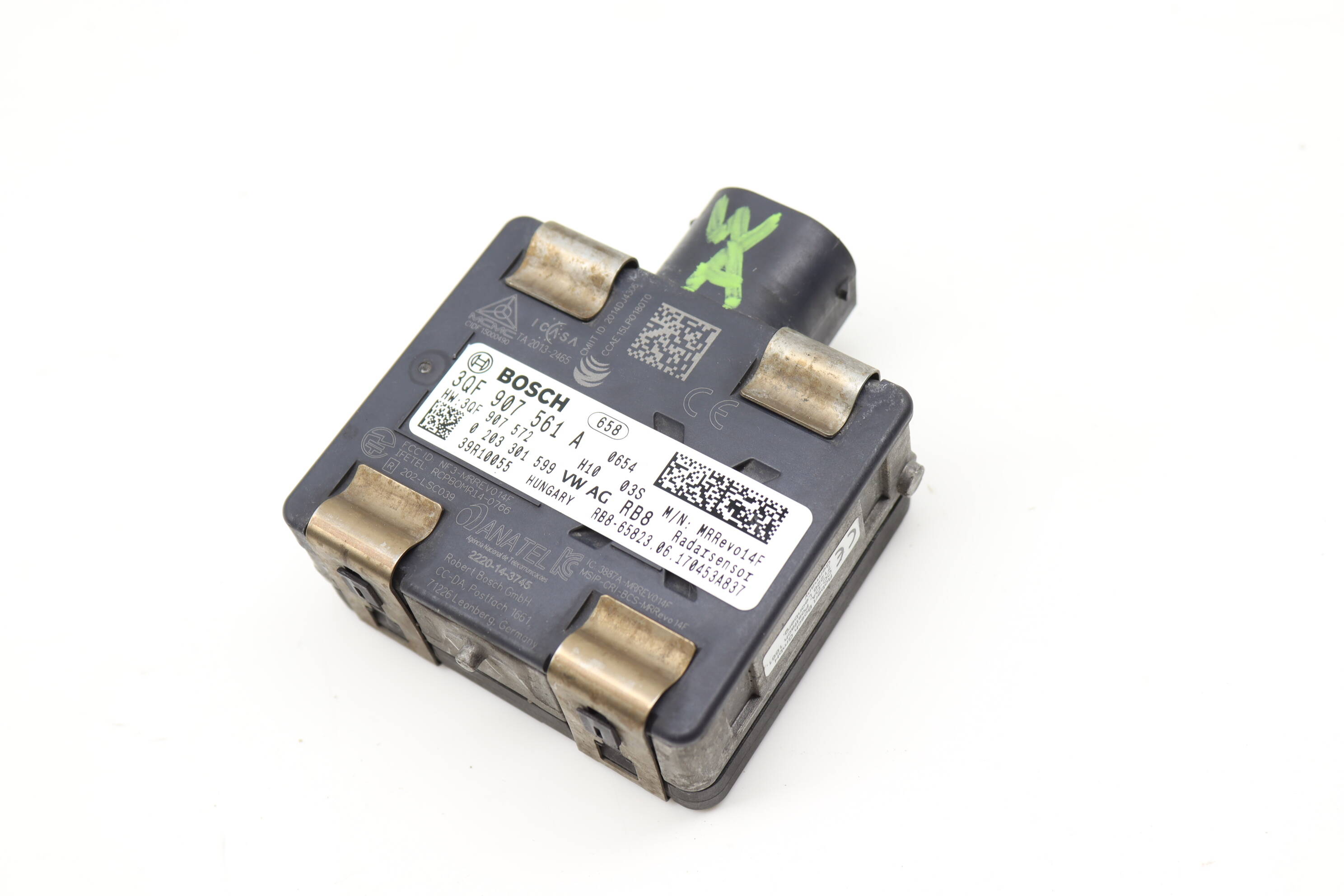 VW Adaptive Cruise Distance Sensor / Radar 3QF907561A