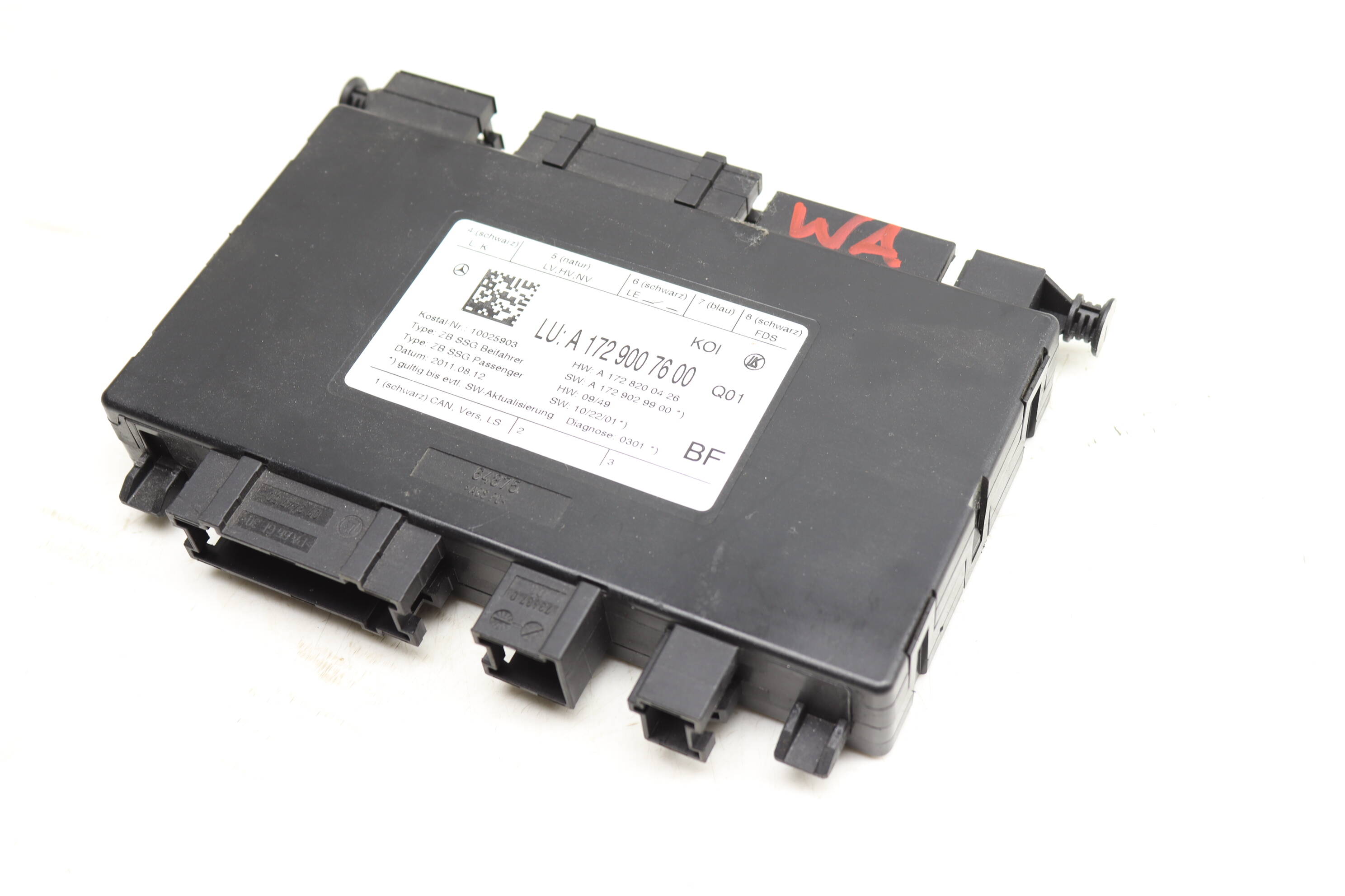 Mercedes-Benz Front Right Seat Control Module 1729007600