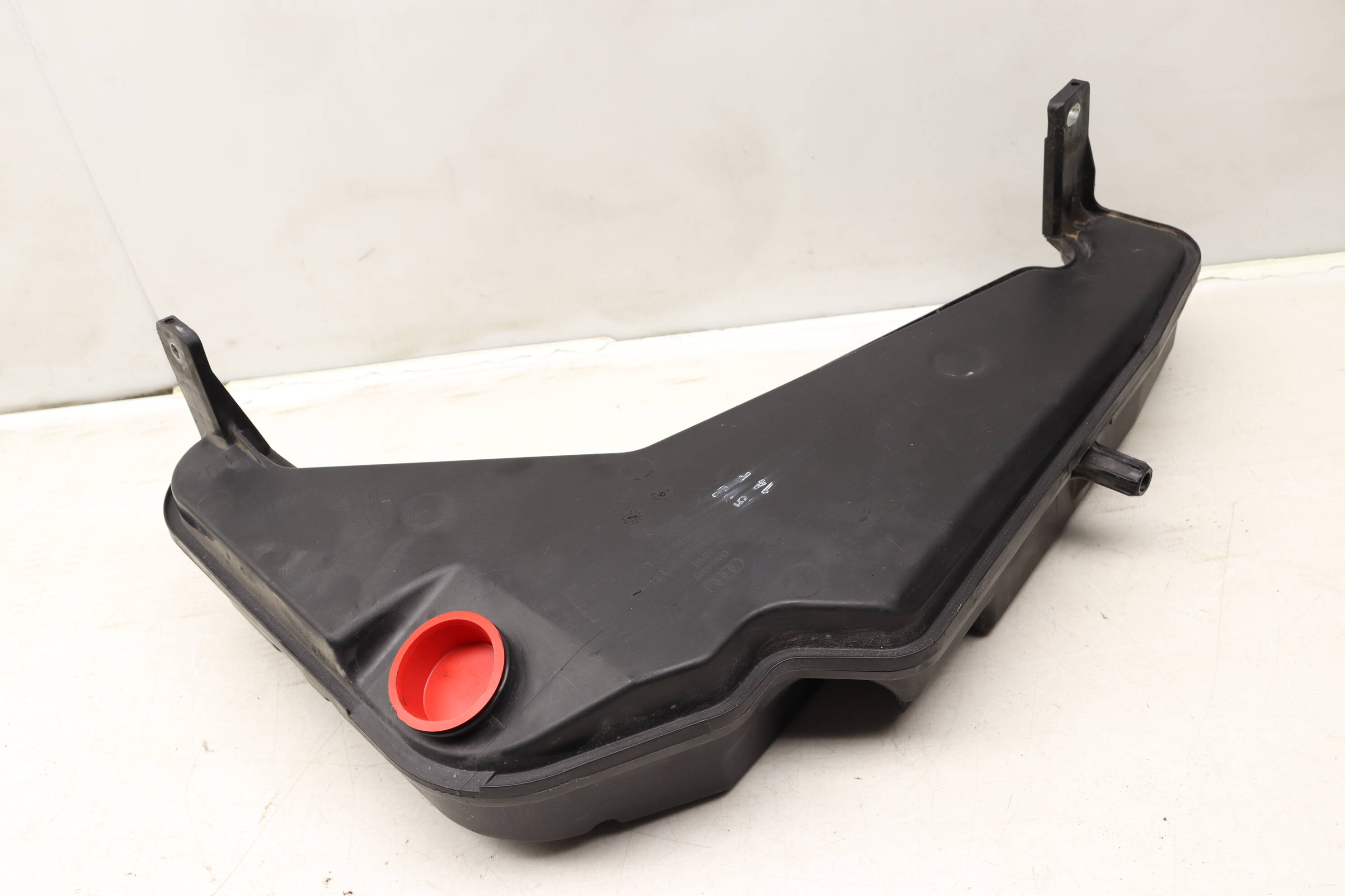 Audi Windshield Washer Reservoir / Tank (Q5, SQ5) 8R0955453B