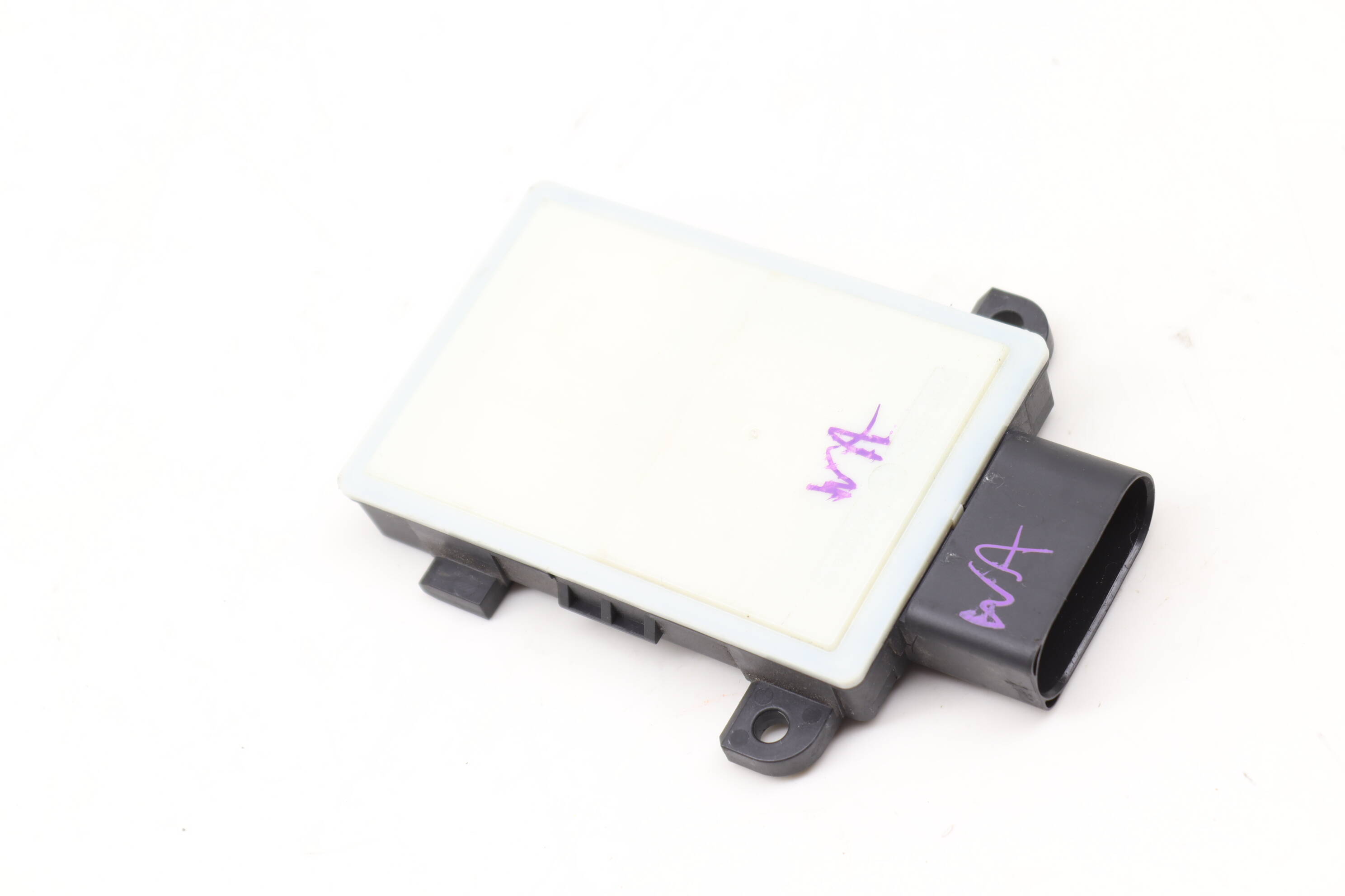 Audi Rear Lane Change Assist Control Module 4N0907566L