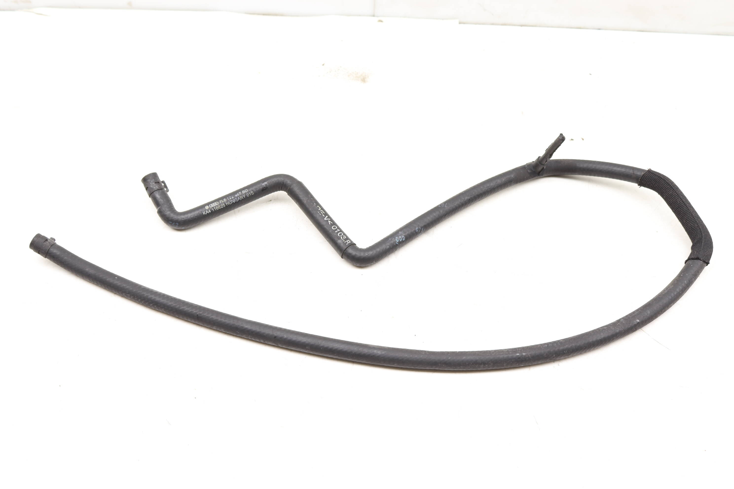 Audi Coolant Reservoir Tank Hose / Line (Q7) 7L6122447BD