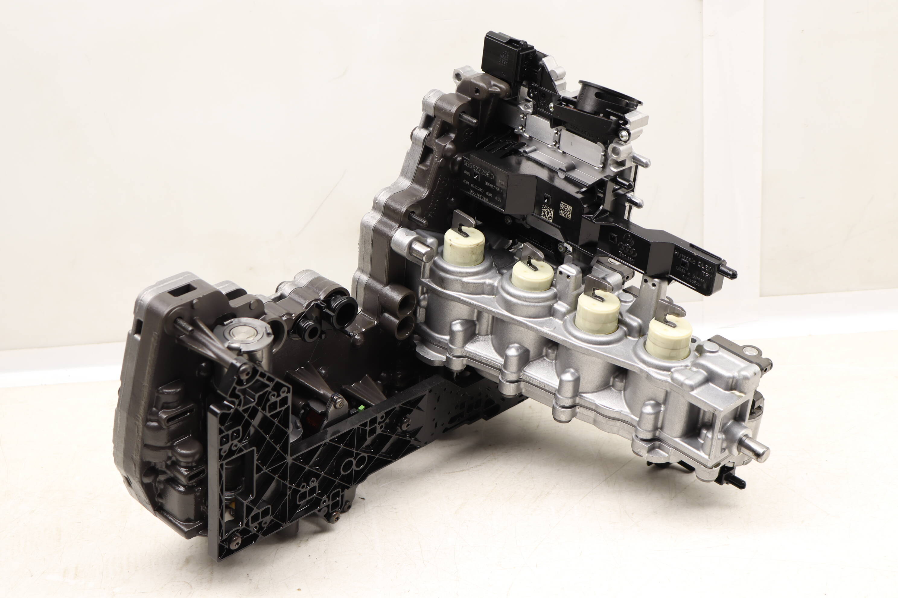 Audi Transmission Valve Body / Mechatronic (S7, S6) 4G2927156Q